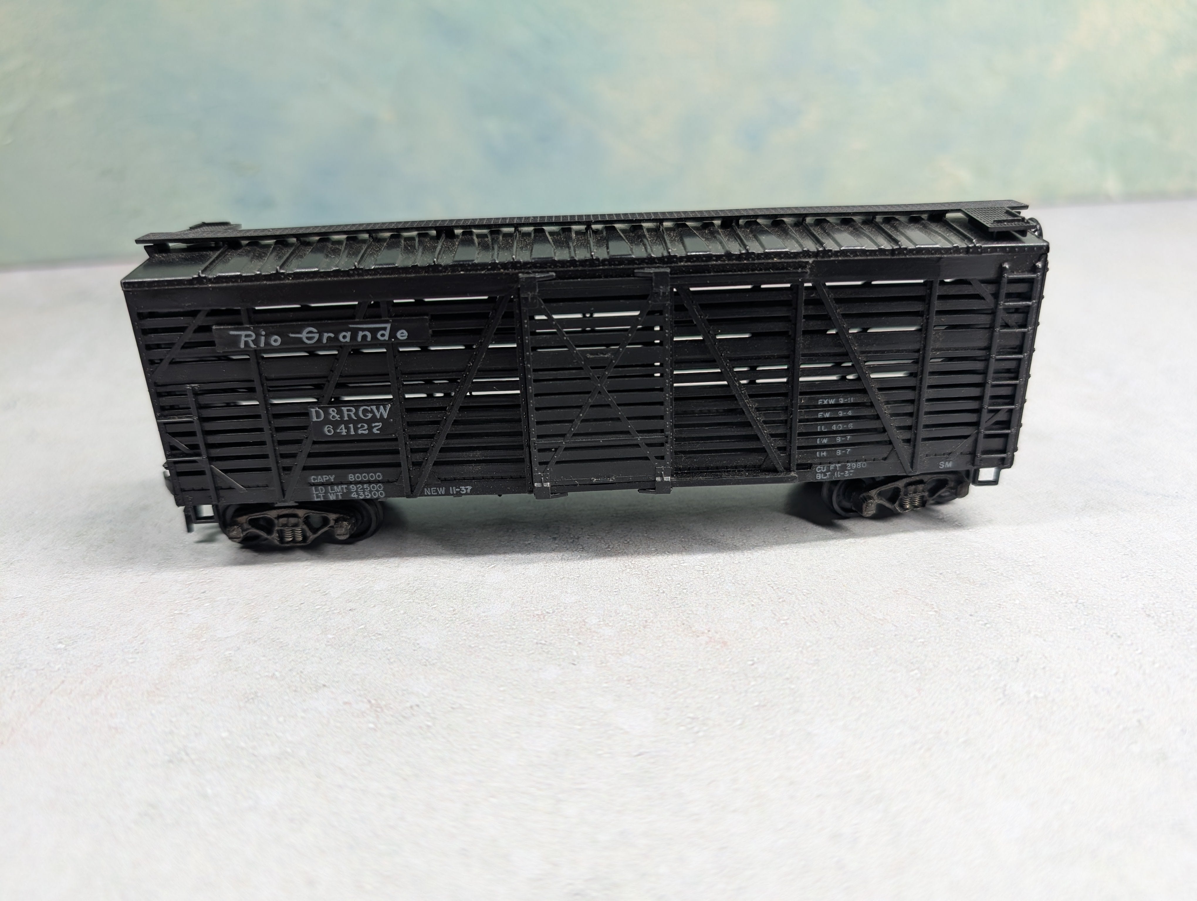 USED Athearn HO Scale 40' Cattle Stock Car Rio Grande D&RGW #64127