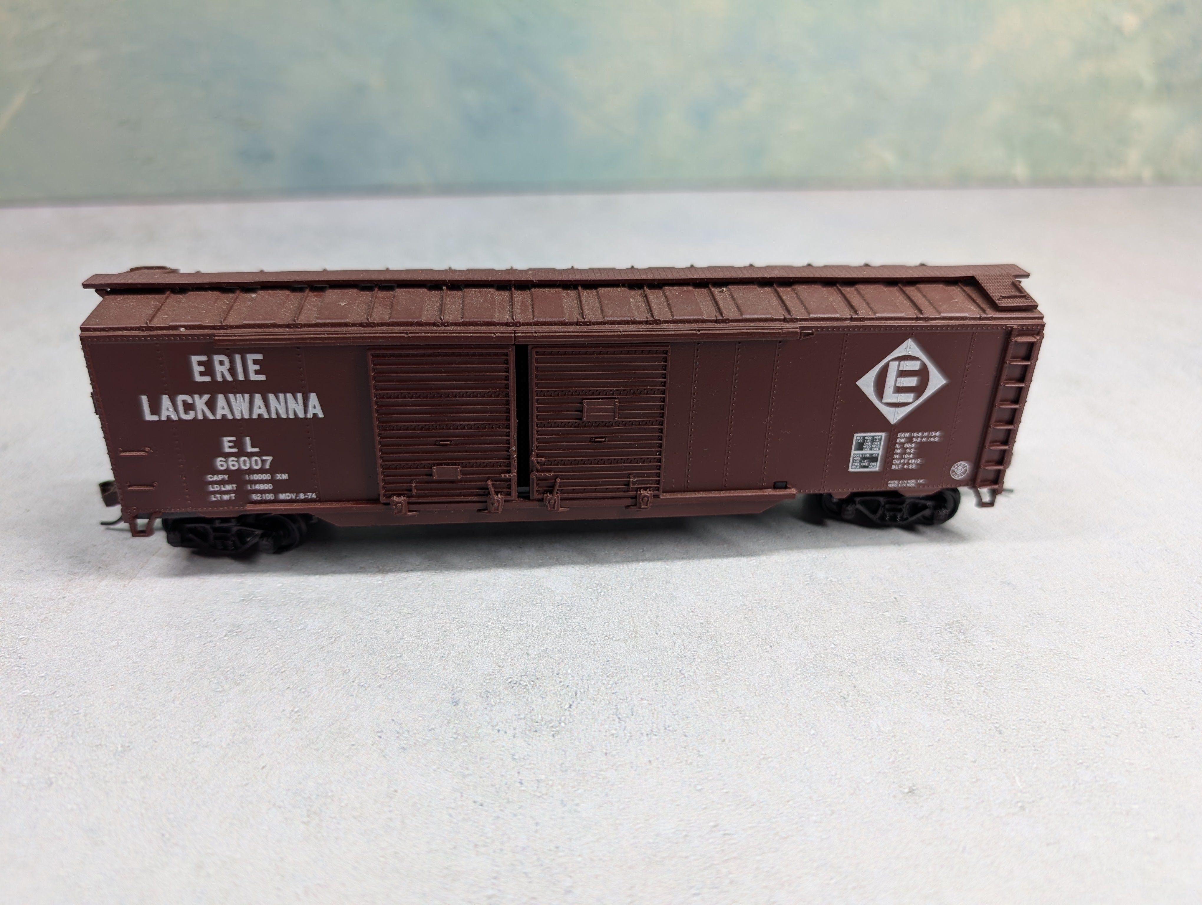 USED Athearn HO Scale 50' DD Box Car Erie Lackawanna EL #66007