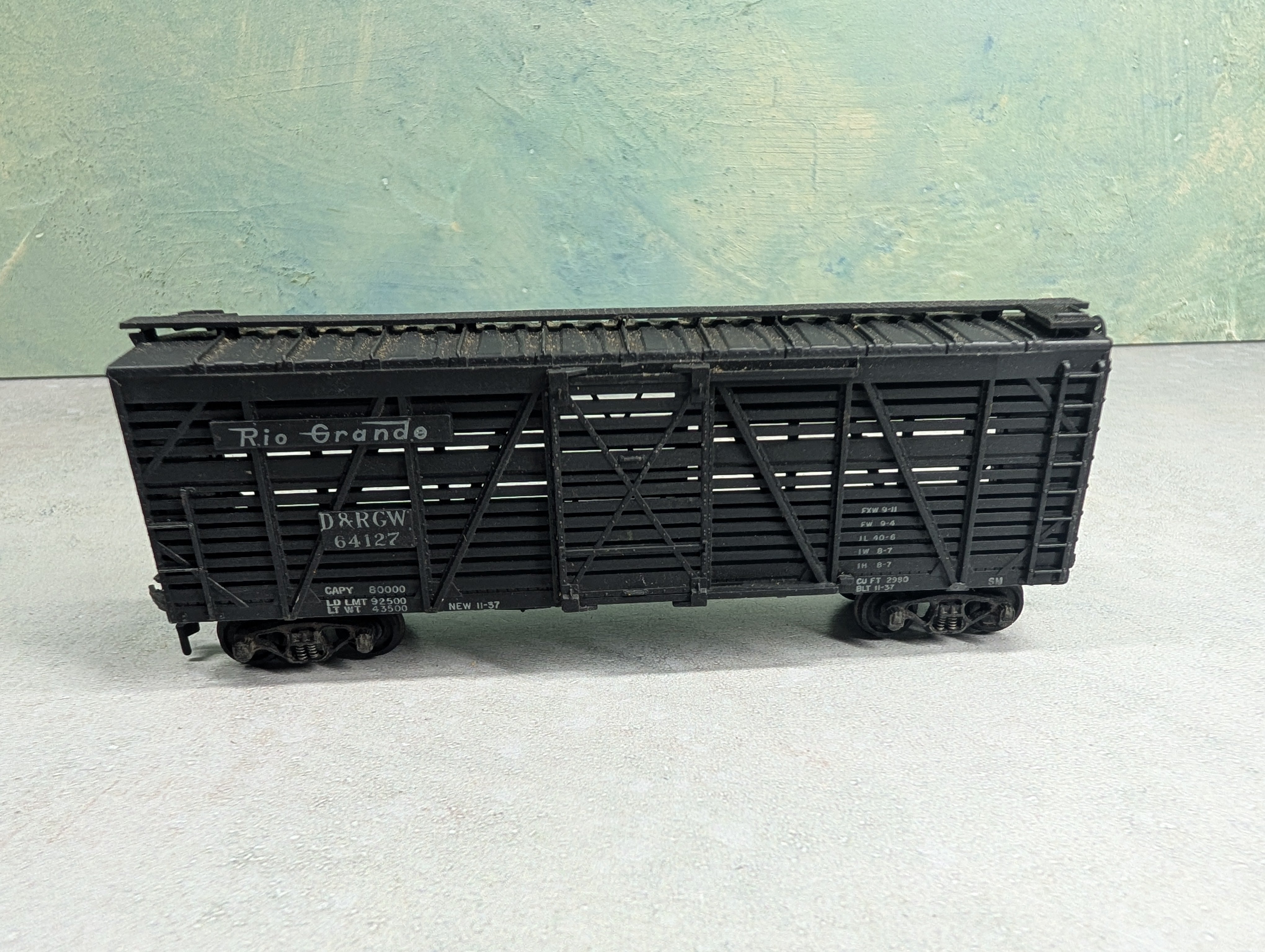USED Athearn HO Scale 40' Stock Car Rio Grande D&RGW #64127