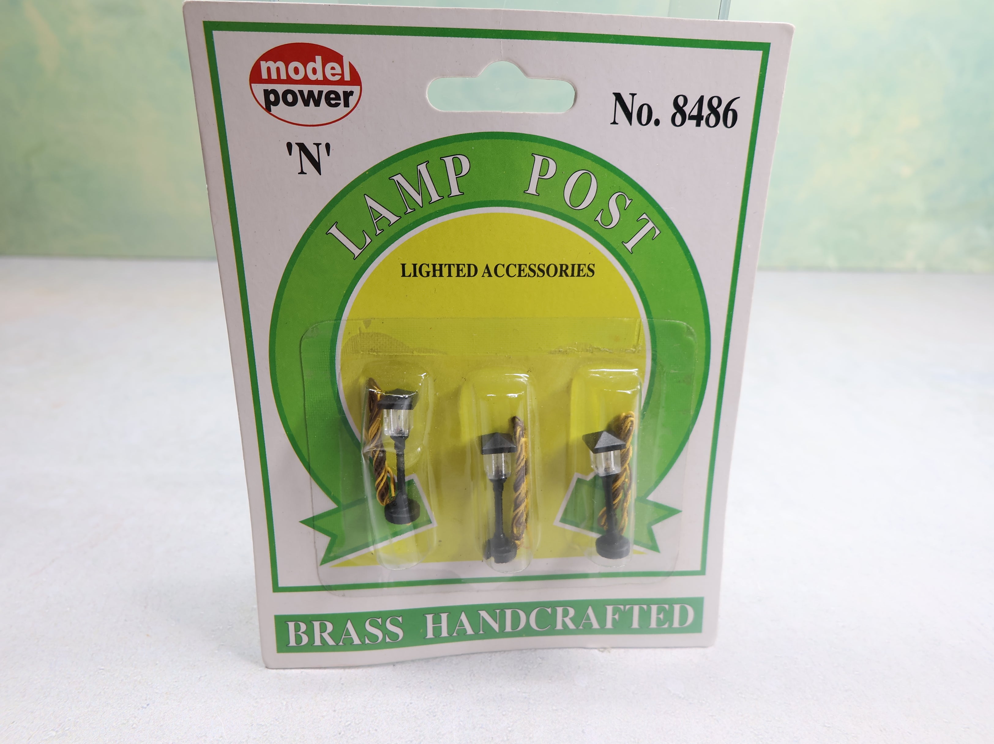Model Power 8486 N Scale Lamp Post (3 pcs)