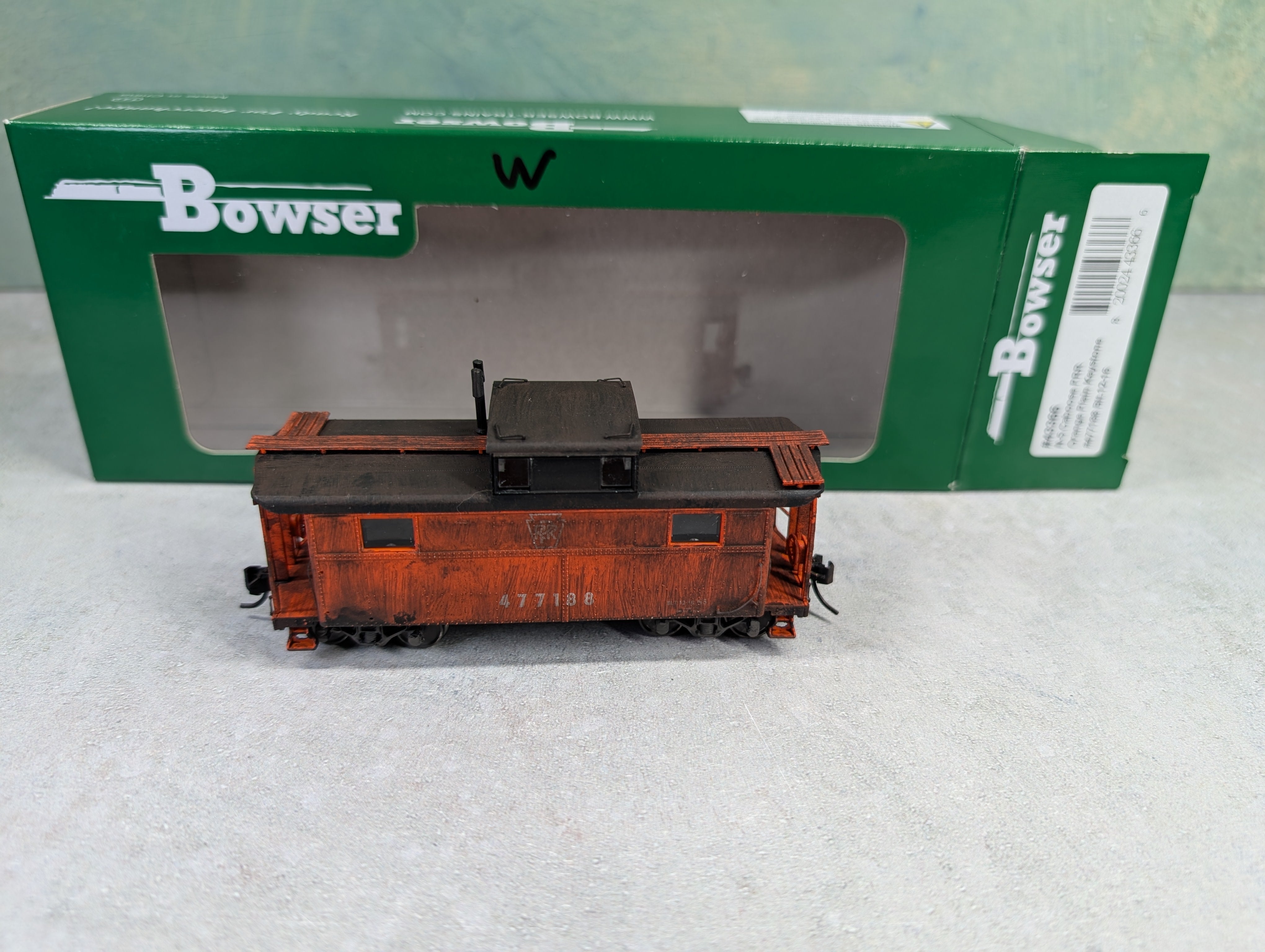 USED Bowser 43366 HO Scale N5 Caboose Pennsylvania #477188 Weathered