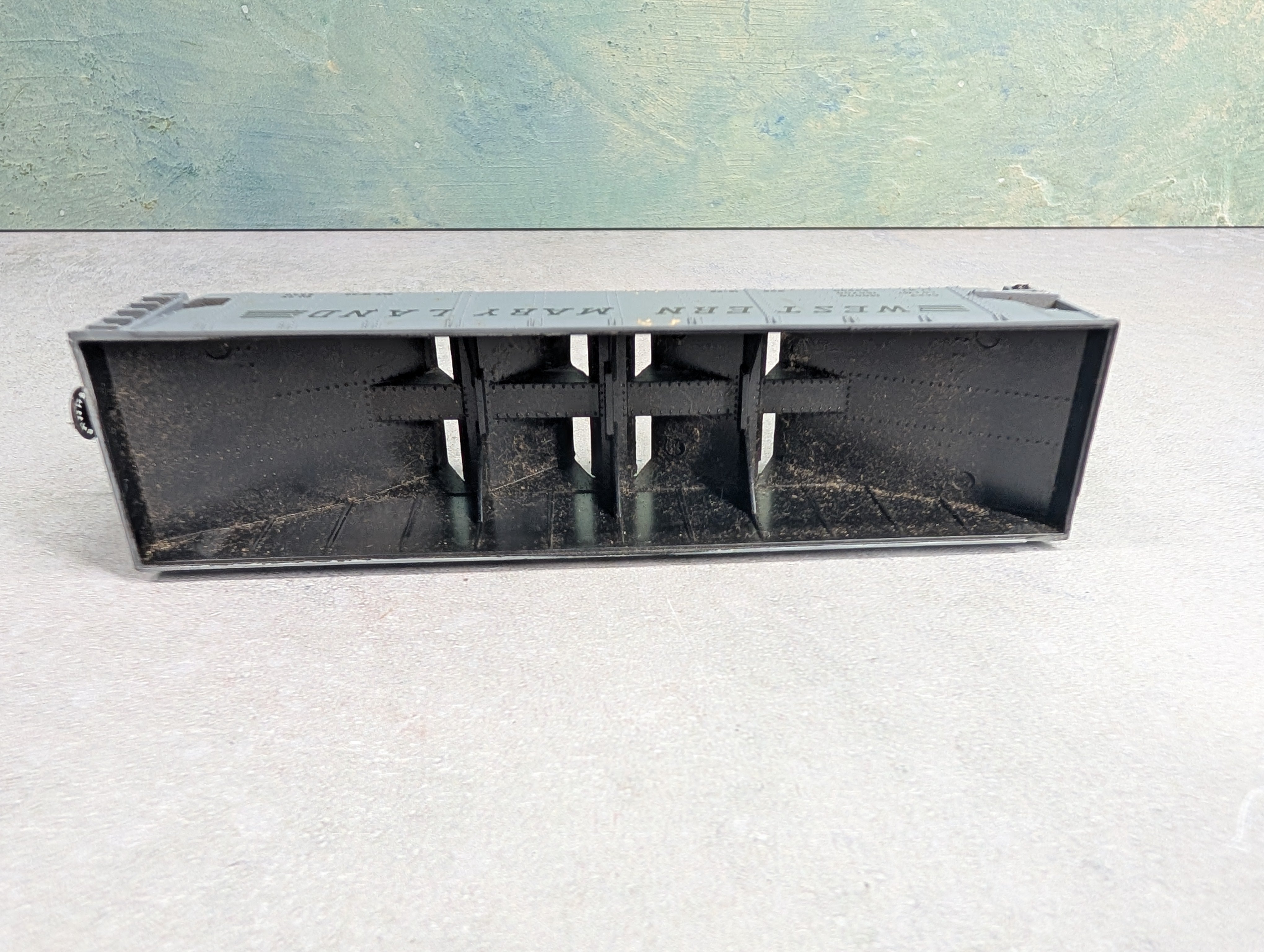 USED Athearn 1757 HO Scale Operating Quad Hopper Western Maryland KIT