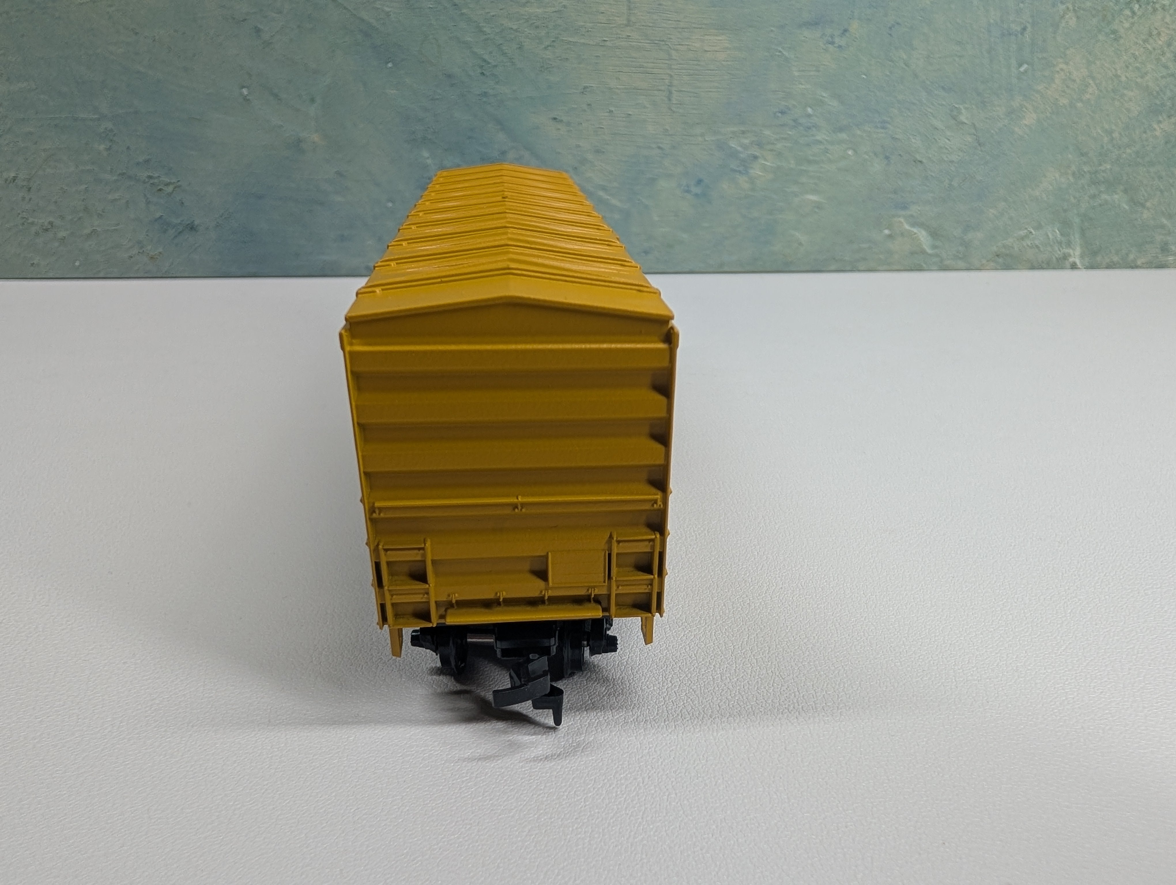 USED Athearn HO Scale 50' Box car Port of Tillamook Bay POTB #130 Bev-