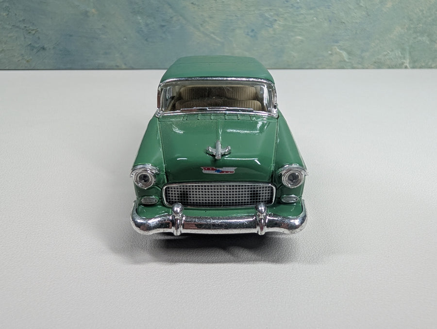 USED Kinsmart KT5331 1955 Chevy Nomad 1/40 Scale Green