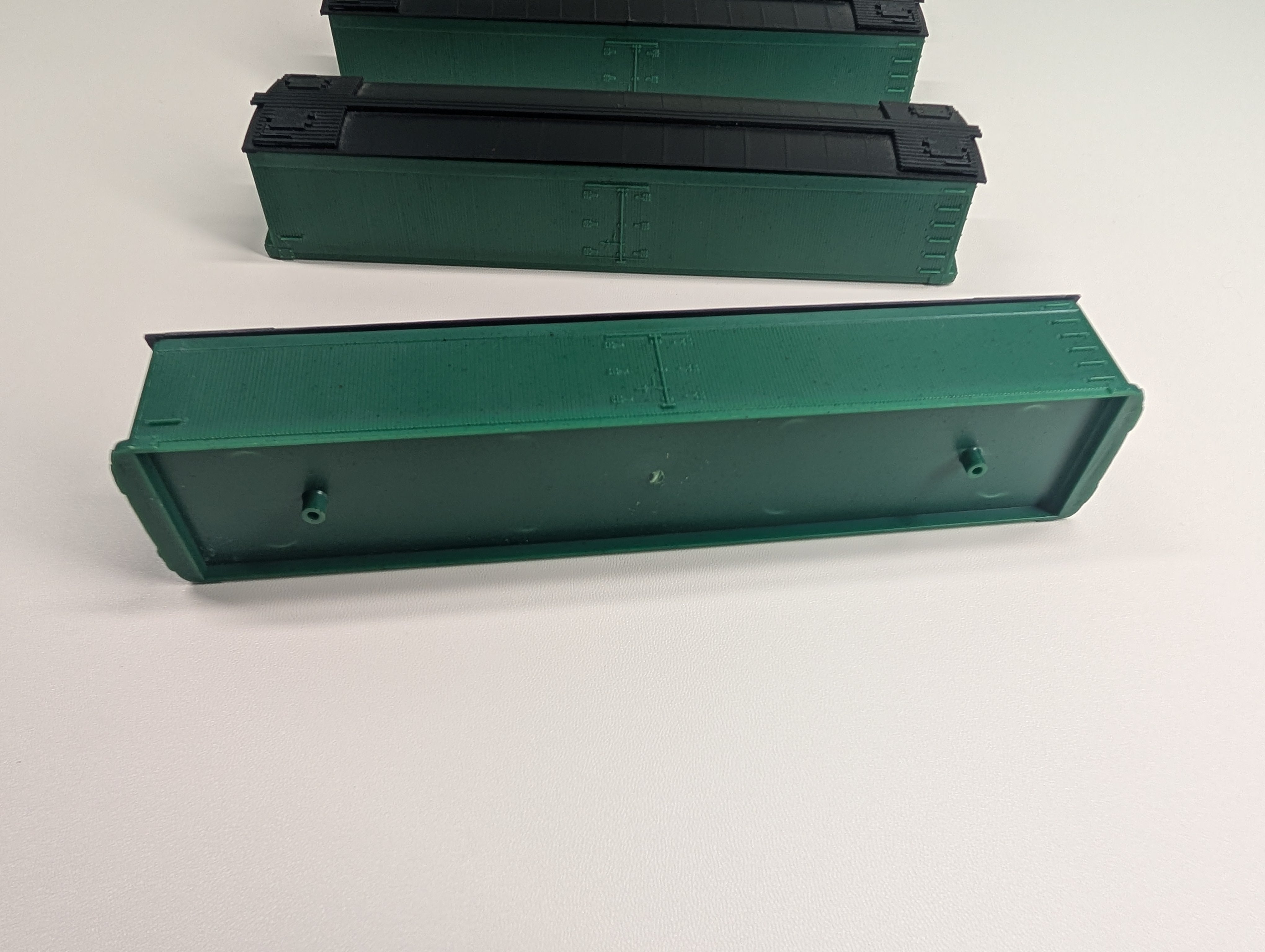 USED HO Scale 50' Milk Tank Car Shells (4 pcs)