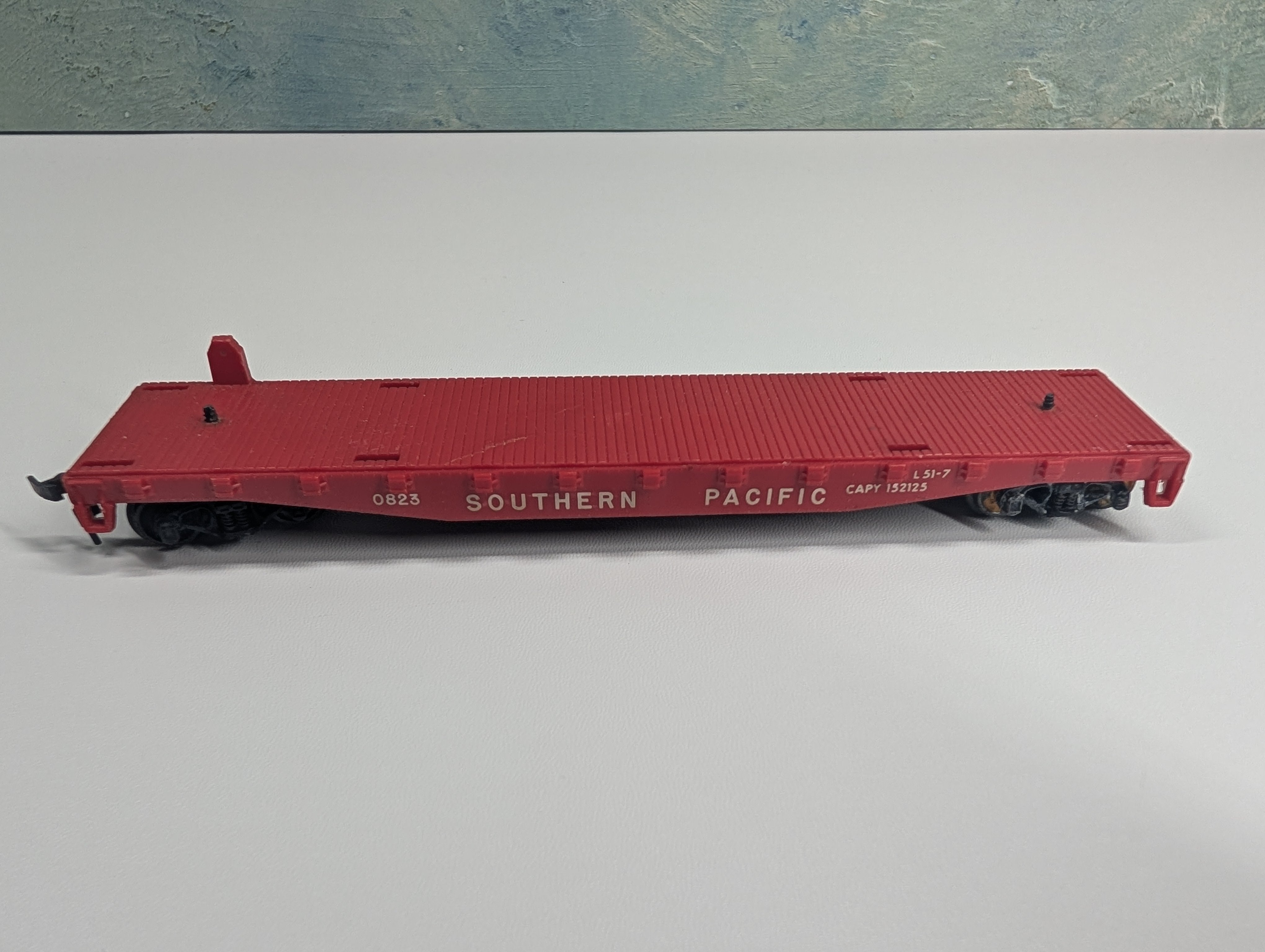 USED Lionel HO Scale 50' Flat Car Southern Pacific SP #0823