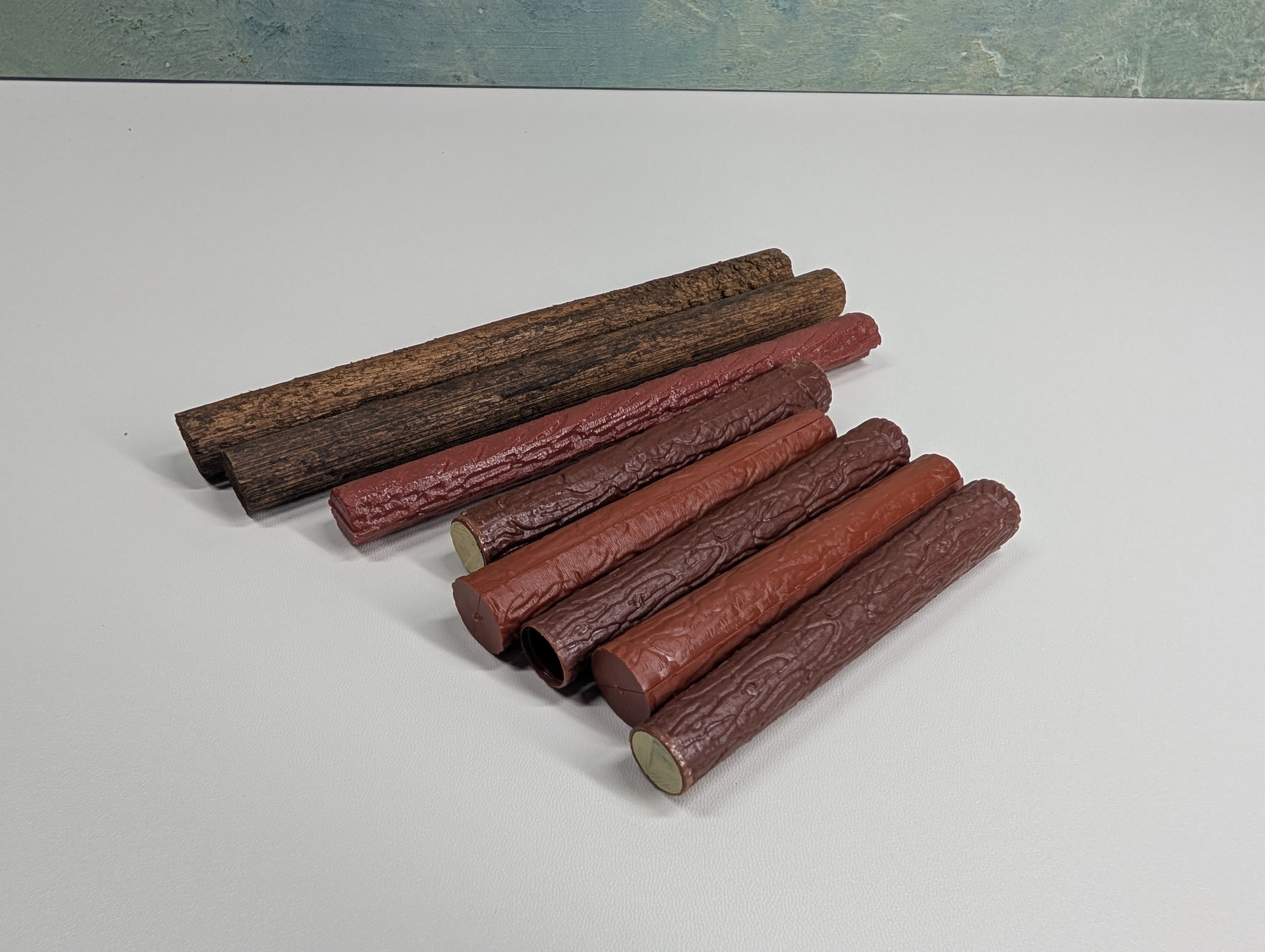 USED HO Scale Various Log Loads (8 pcs)