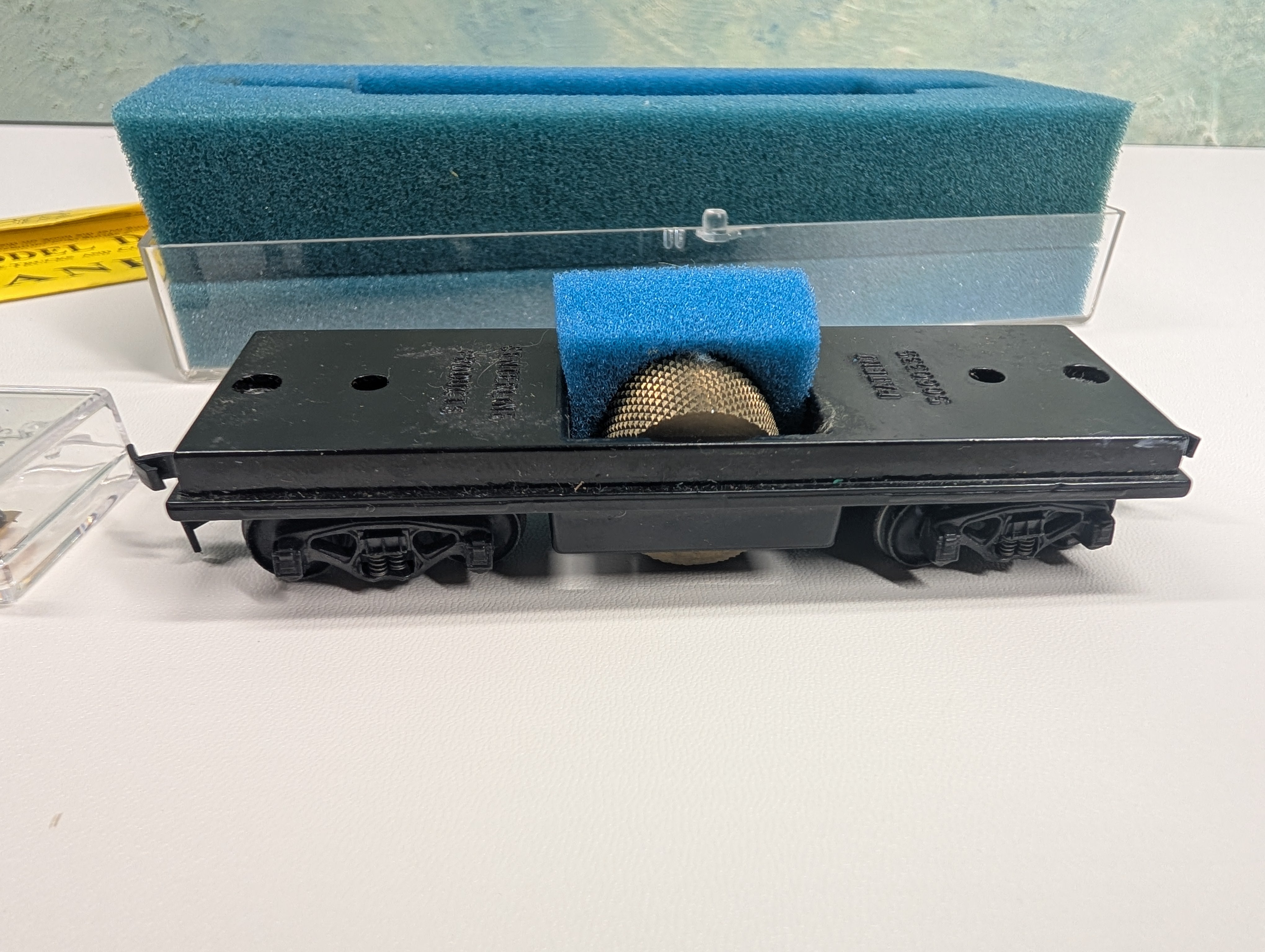 USED Centerline Products D32 HO Scale Track Rail Cleaner w/ Kadee Truc