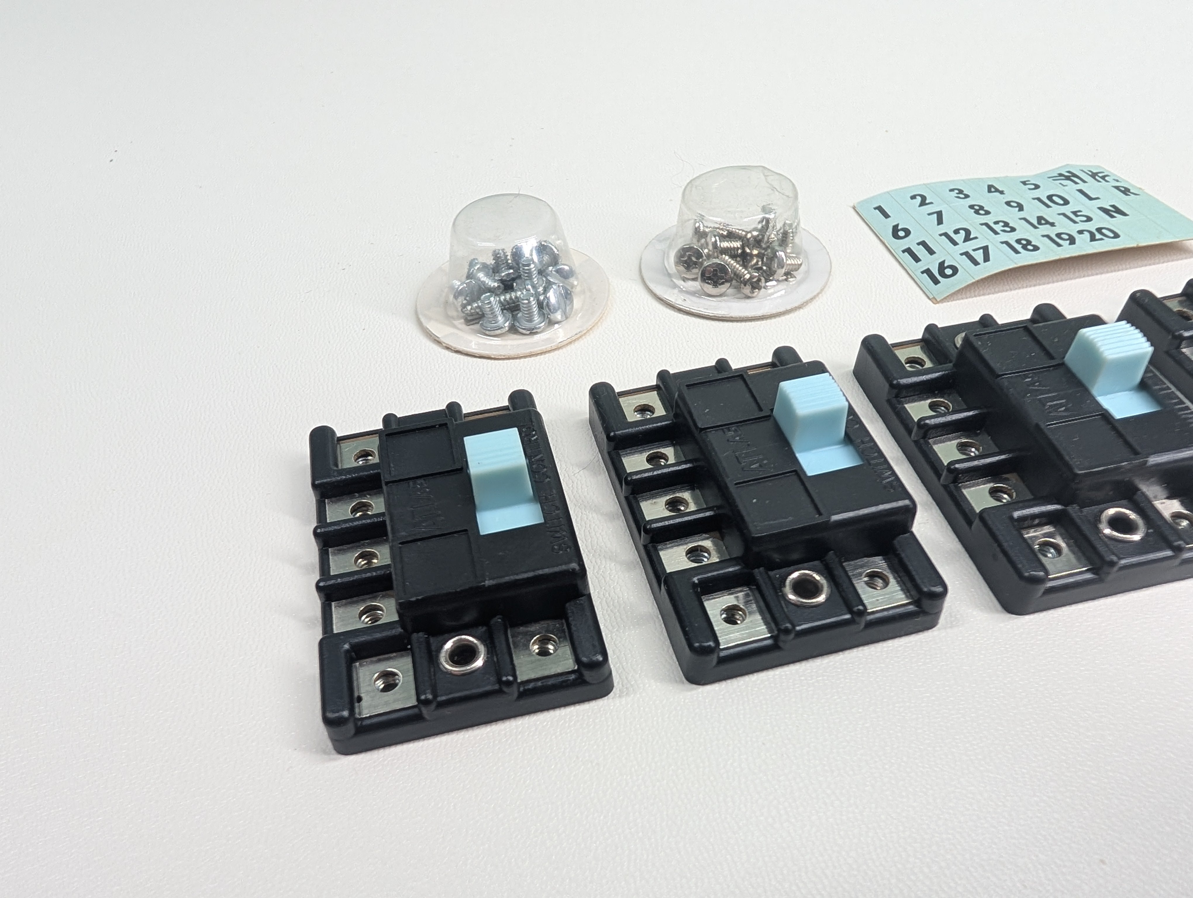 USED Atlas MULTI Scale Switch Control Boxes w/ Stickers, Screws, Spade