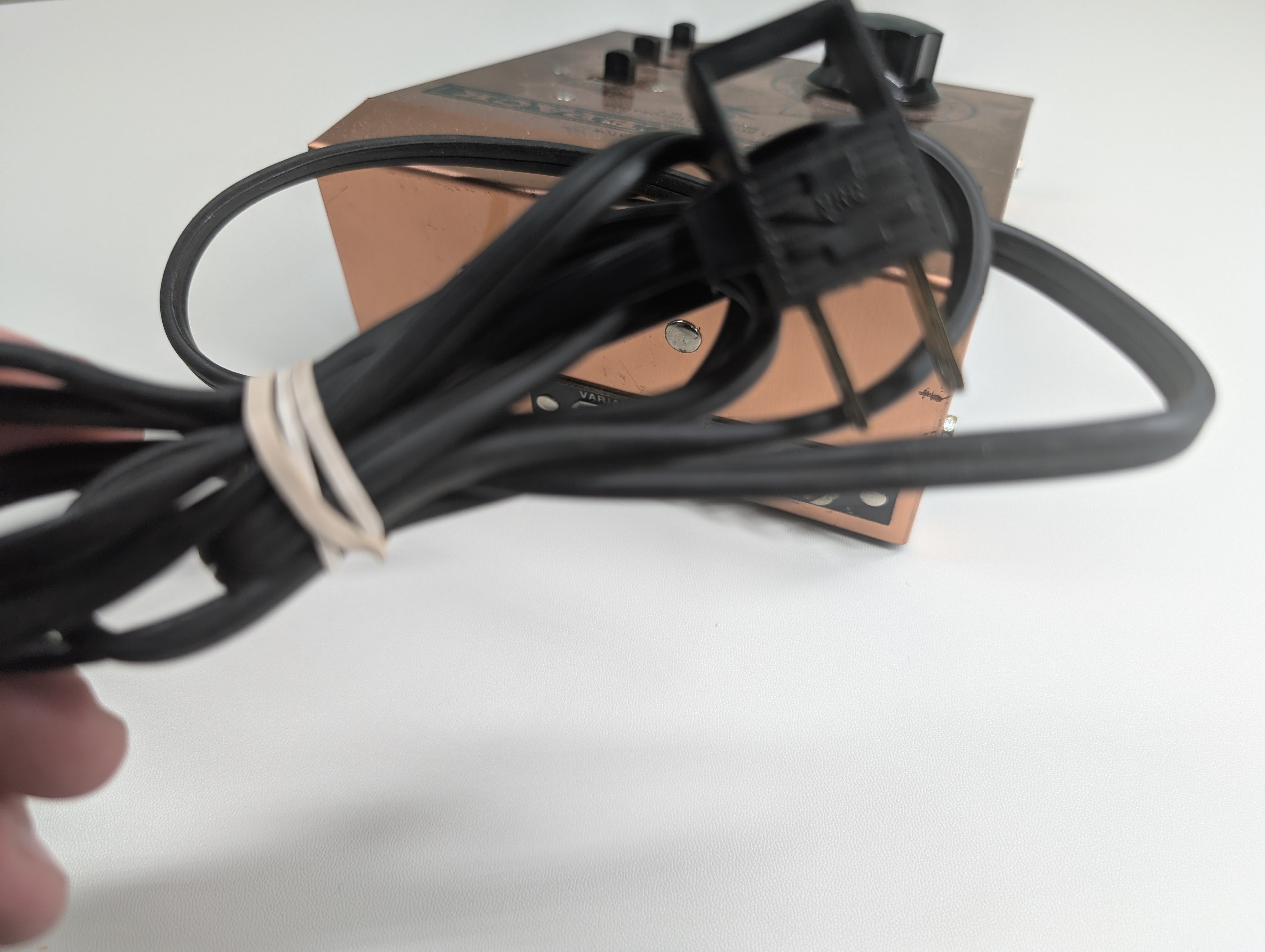 USED MRC MULTI Scale Model 500 Throttlepack, HO & N Transformer Tested