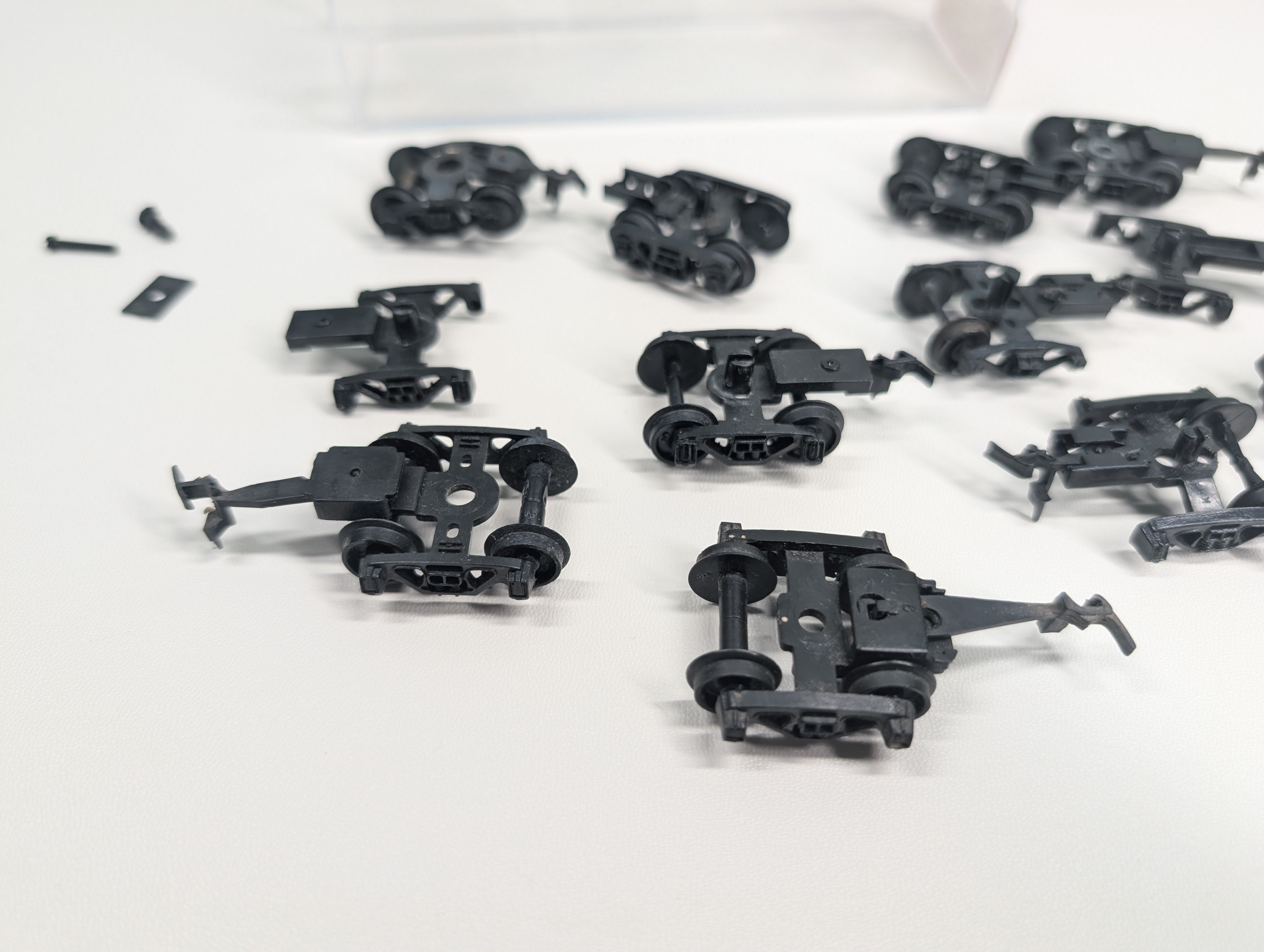 USED HO Scale Lot of Various Trucks w/ Part Container