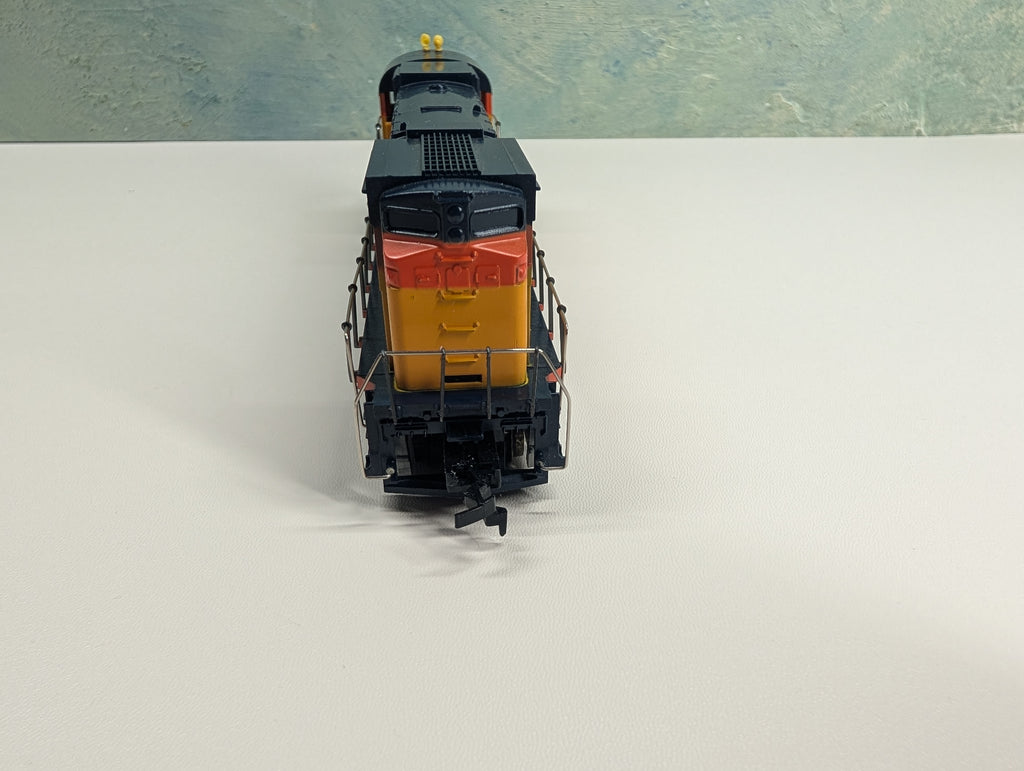 USED Tyco HO Scale Alco Century 430 Diesel Locomotive Chessie System C