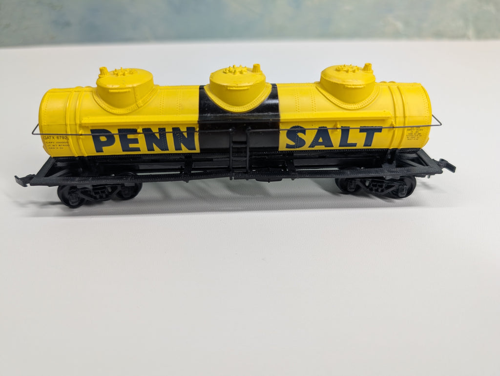 USED Bachmann HO Scale Triple Dome Tank Car Penn Salt GATX #67925