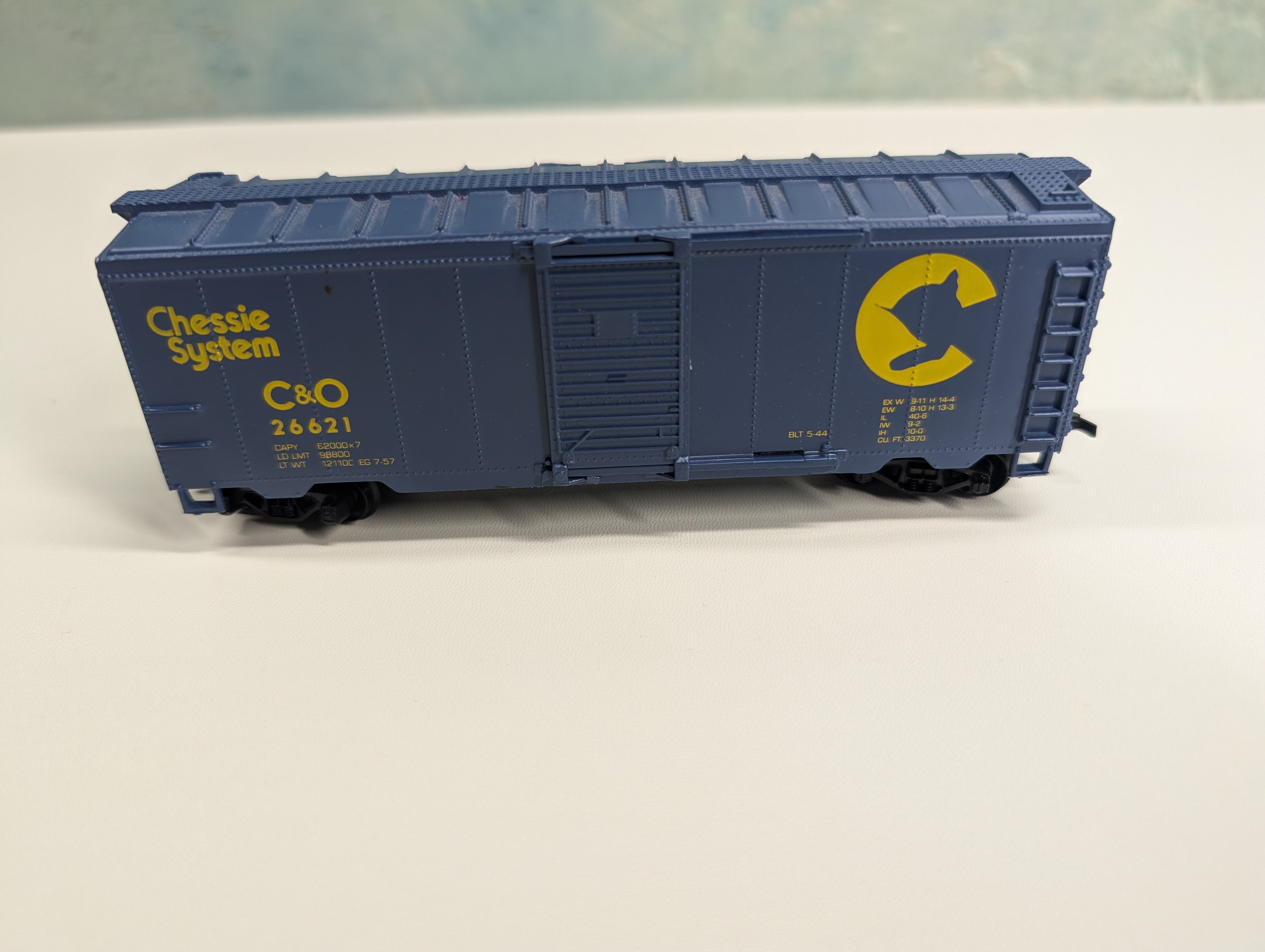 USED Life-Like HO Scale 40' Box Car Chessie System C&O #26621