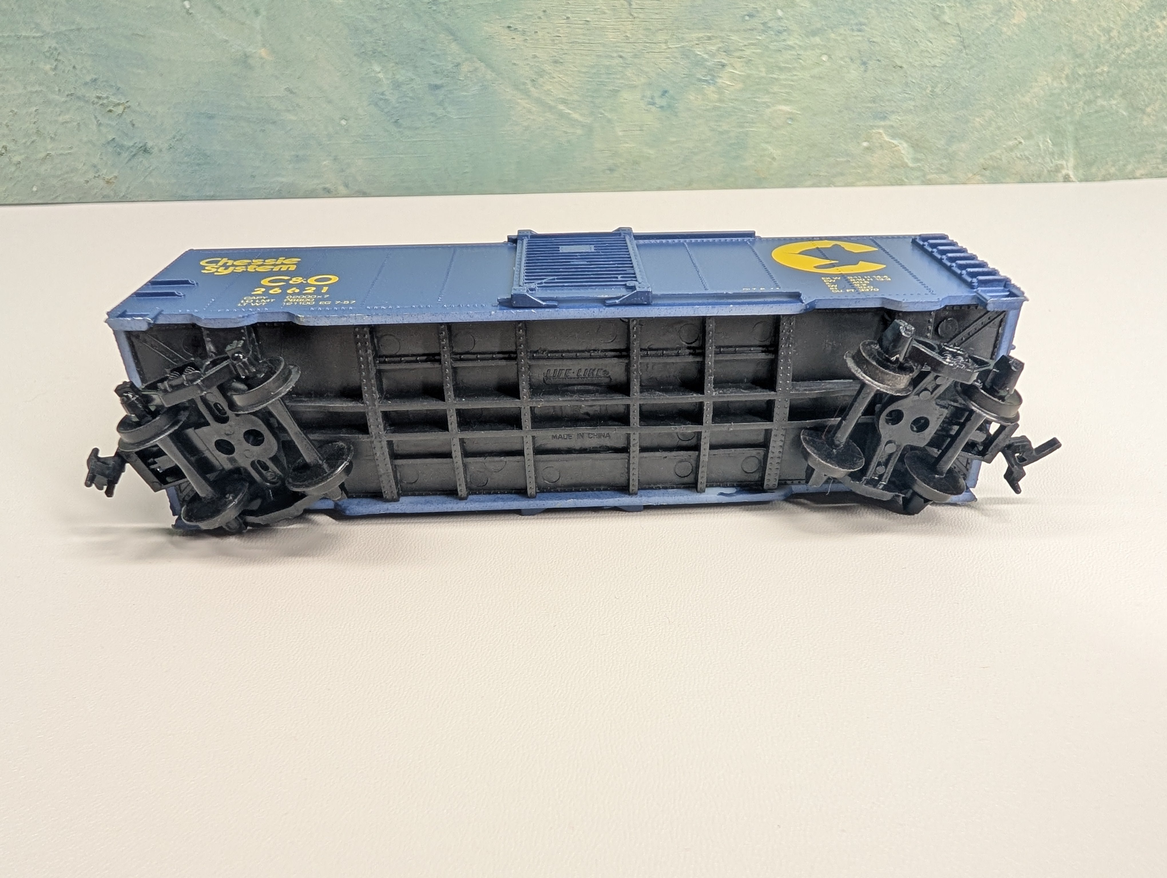 USED Life-Like HO Scale 40' Box Car Chessie System C&O #26621