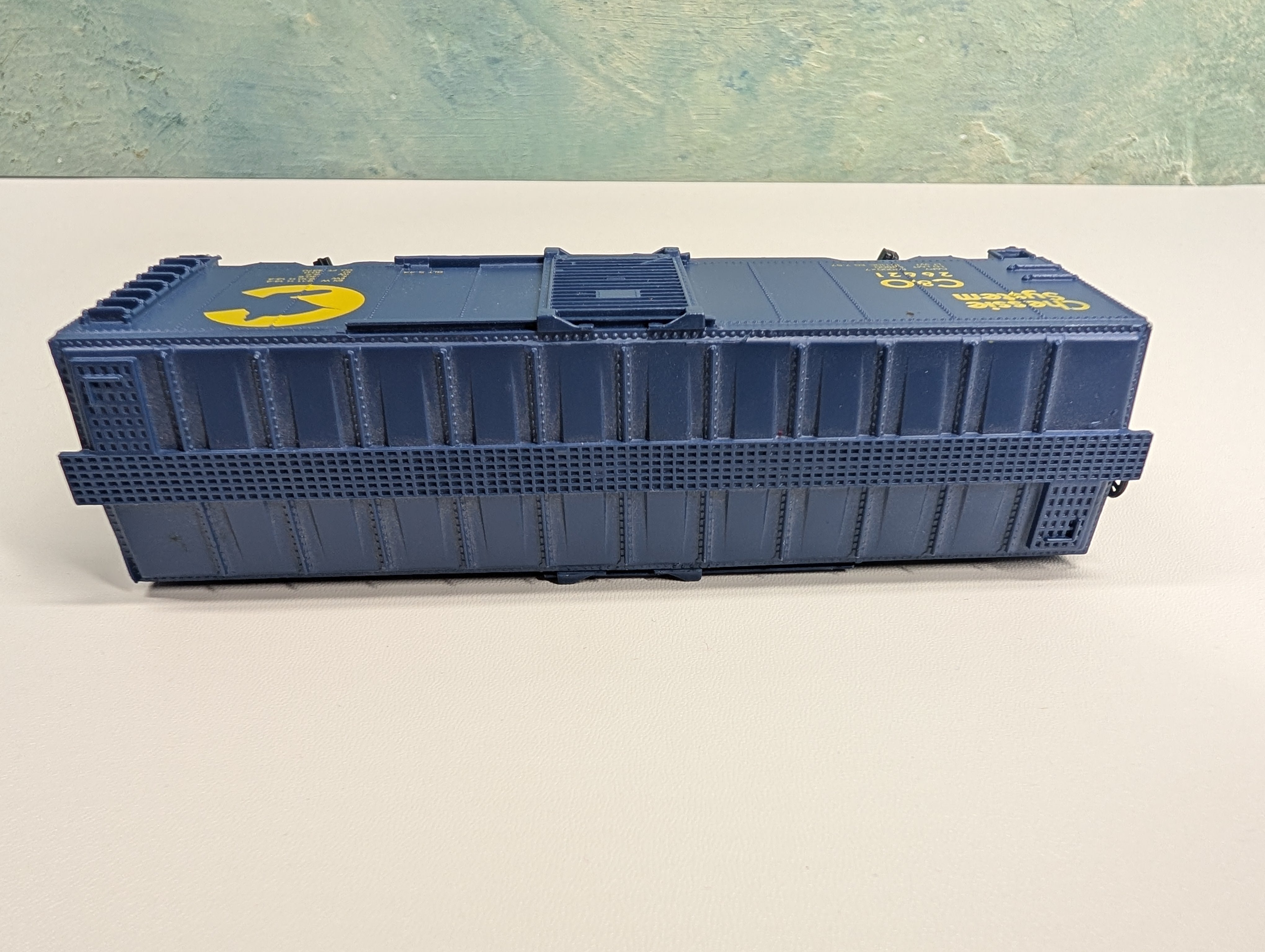 USED Life-Like HO Scale 40' Box Car Chessie System C&O #26621