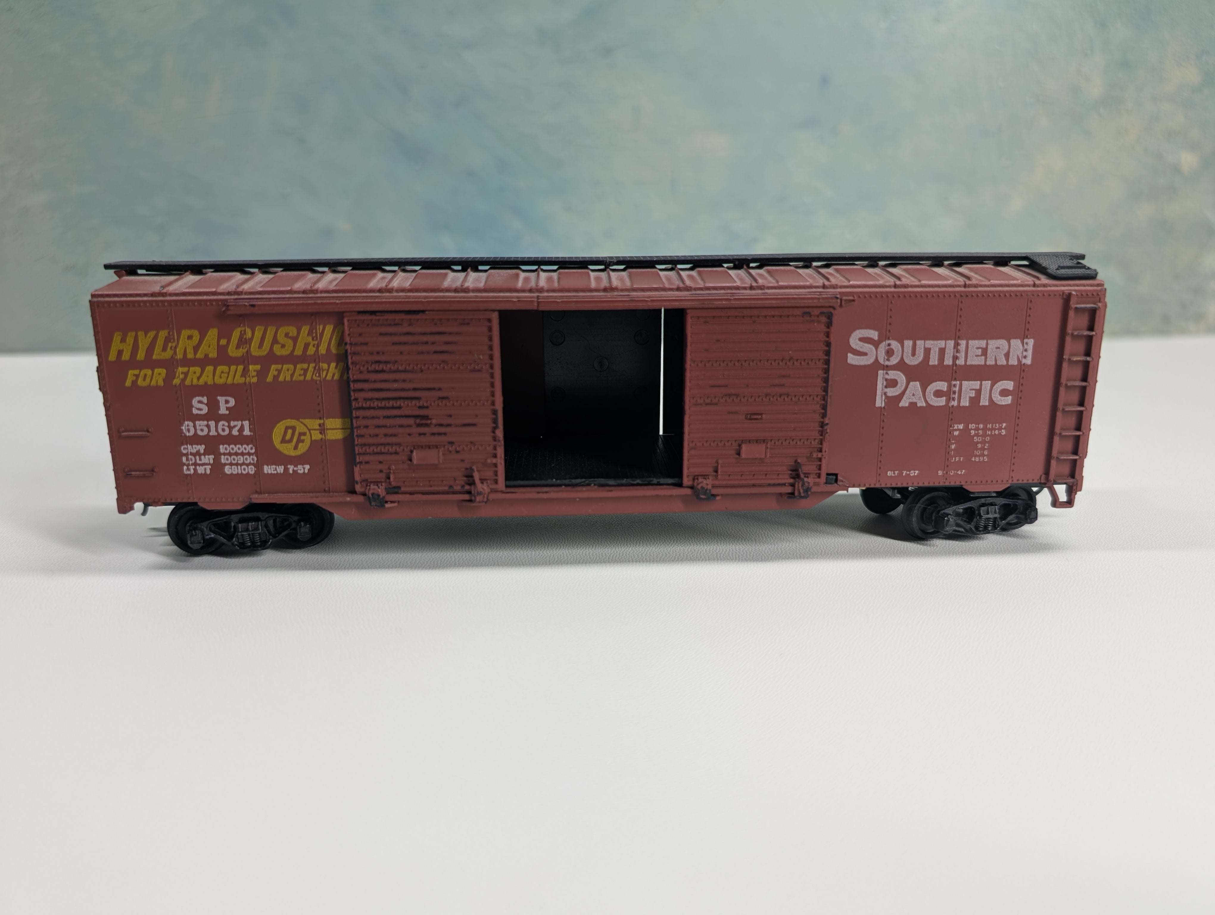 USED Athearn HO Scale 50' DD Box Car Southern Pacific SP #651671