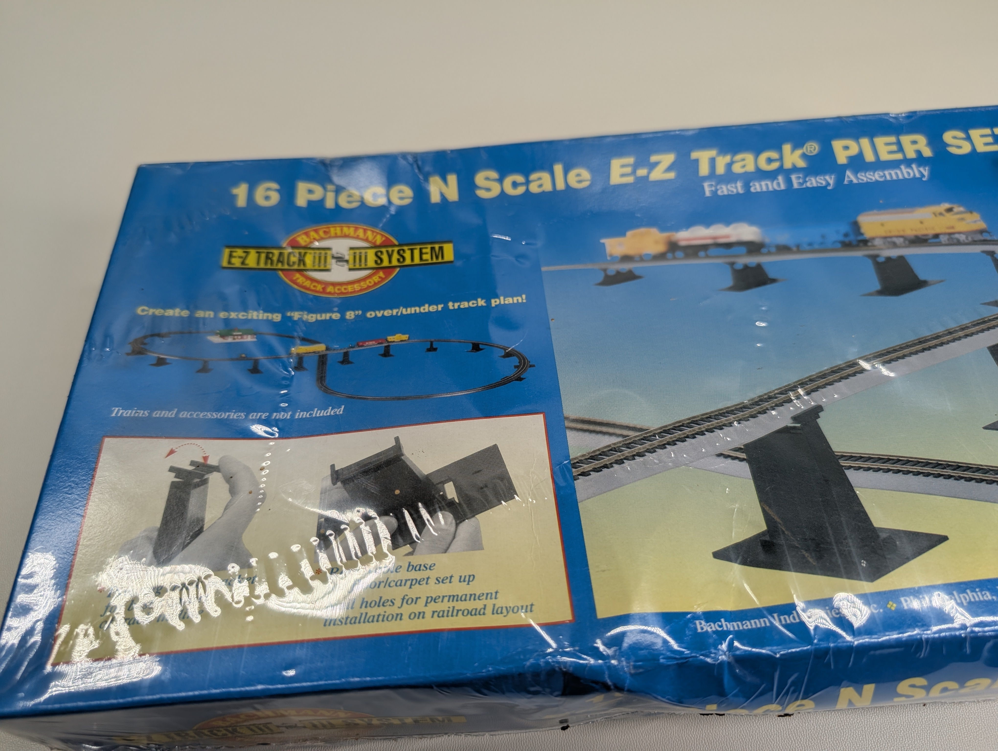 Bachmann 44871 N Scale 16 Piece E-Z Track Pier Set (Sealed)